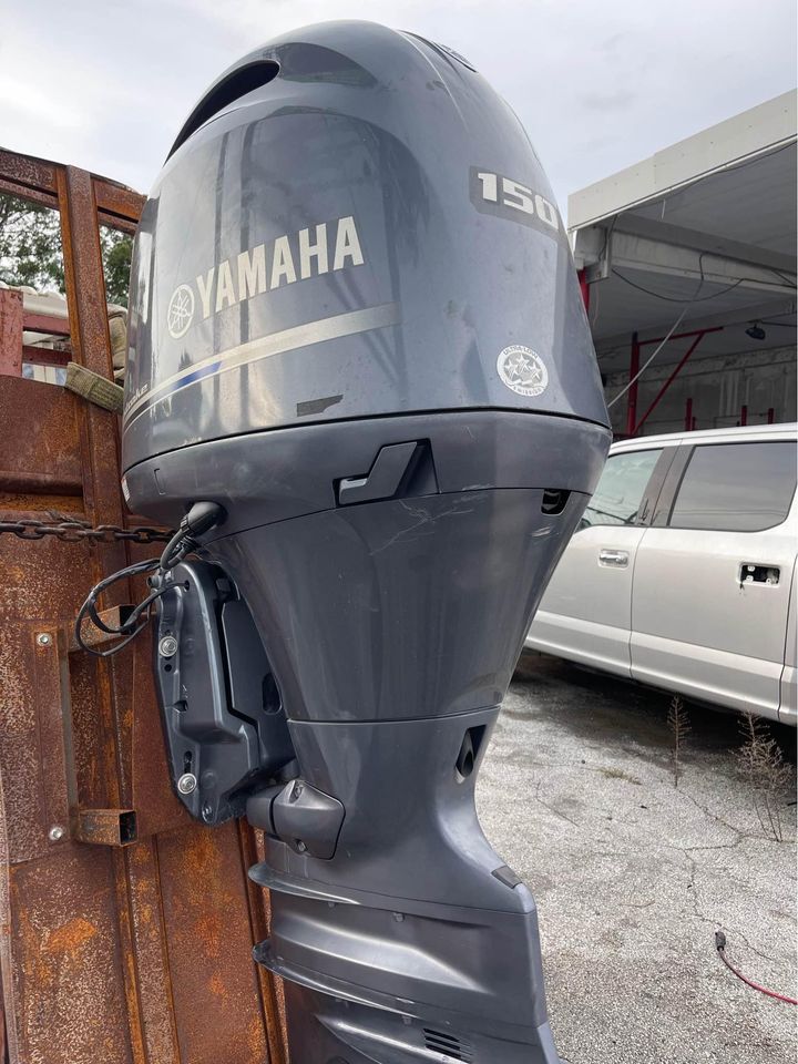 Used Yamaha 150HP 4-Stroke Outboard Motor Engine