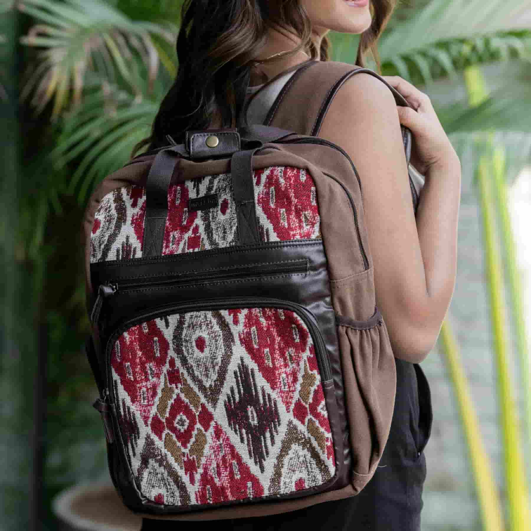 Get Organized with Our Multi-Compartment Backpacks