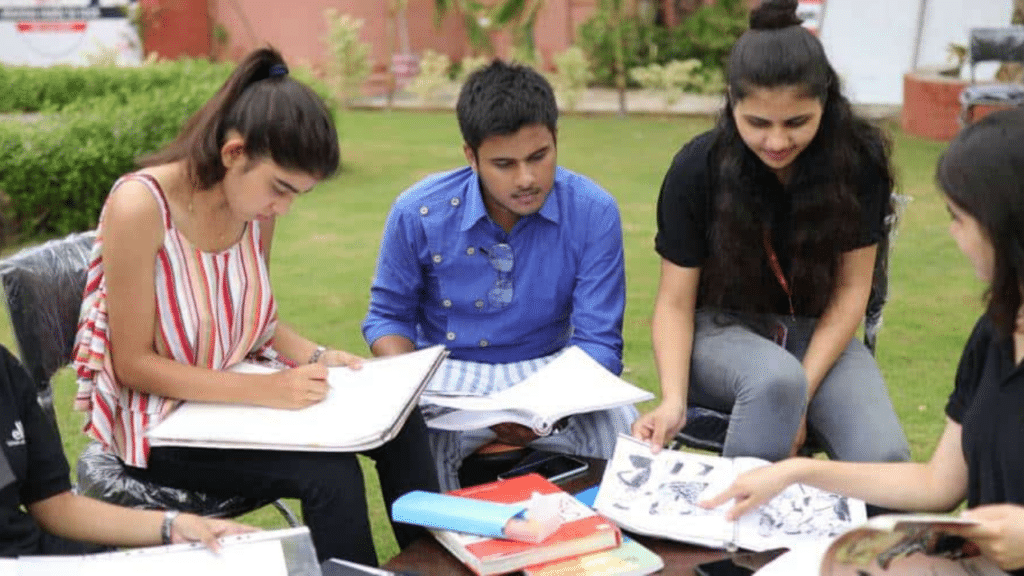 Fashion Designing Course in Jaipur | Ellen College of Design