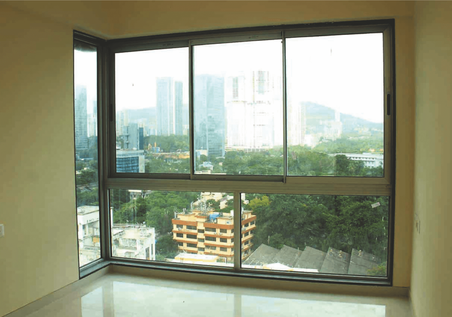 Aluminium Sliding Window Designer in Mumbai