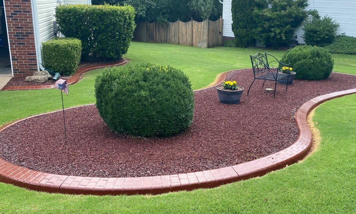 Upgrade Your Yard with Durable and Long-Lasting Rubber Mulch For ...